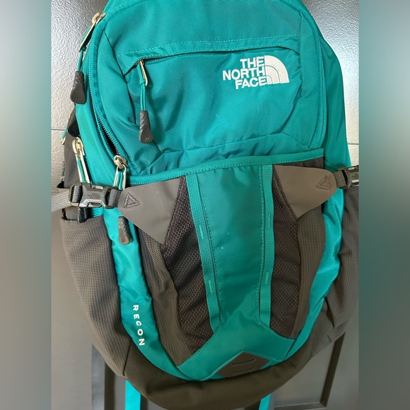 The North Face | Bags | The North Face Grey And Teal Recon Backpack ...